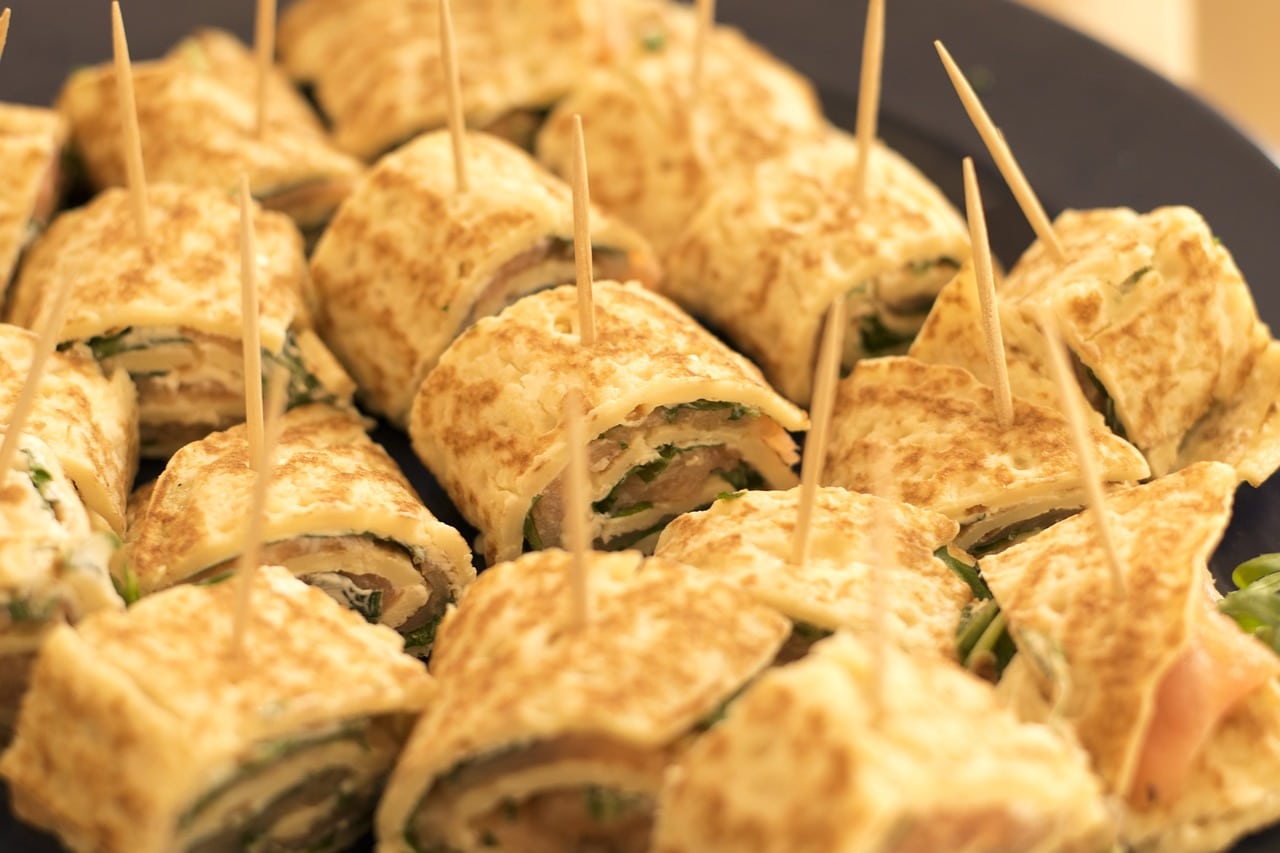 Super Quick Homemade Cheese Rolls Recipe